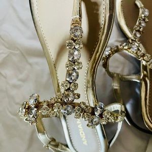 Andiamo | Shoes | Andiamo Gold And Bling Aterrence Thong Sandals Womens ...
